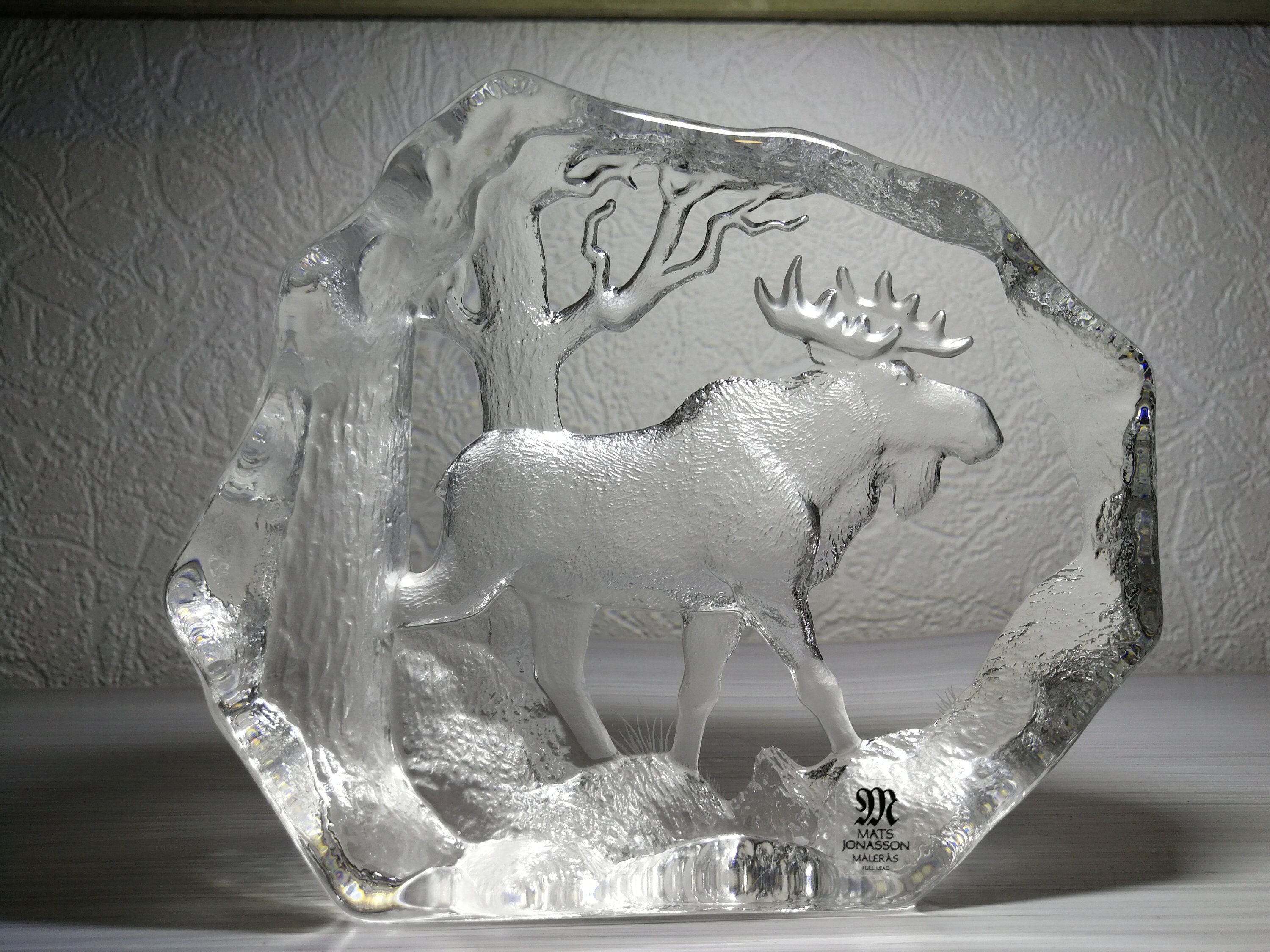 Mats Jonasson, Crystal Glass Etched Art Sculpture Moose. Signed by Mats ...