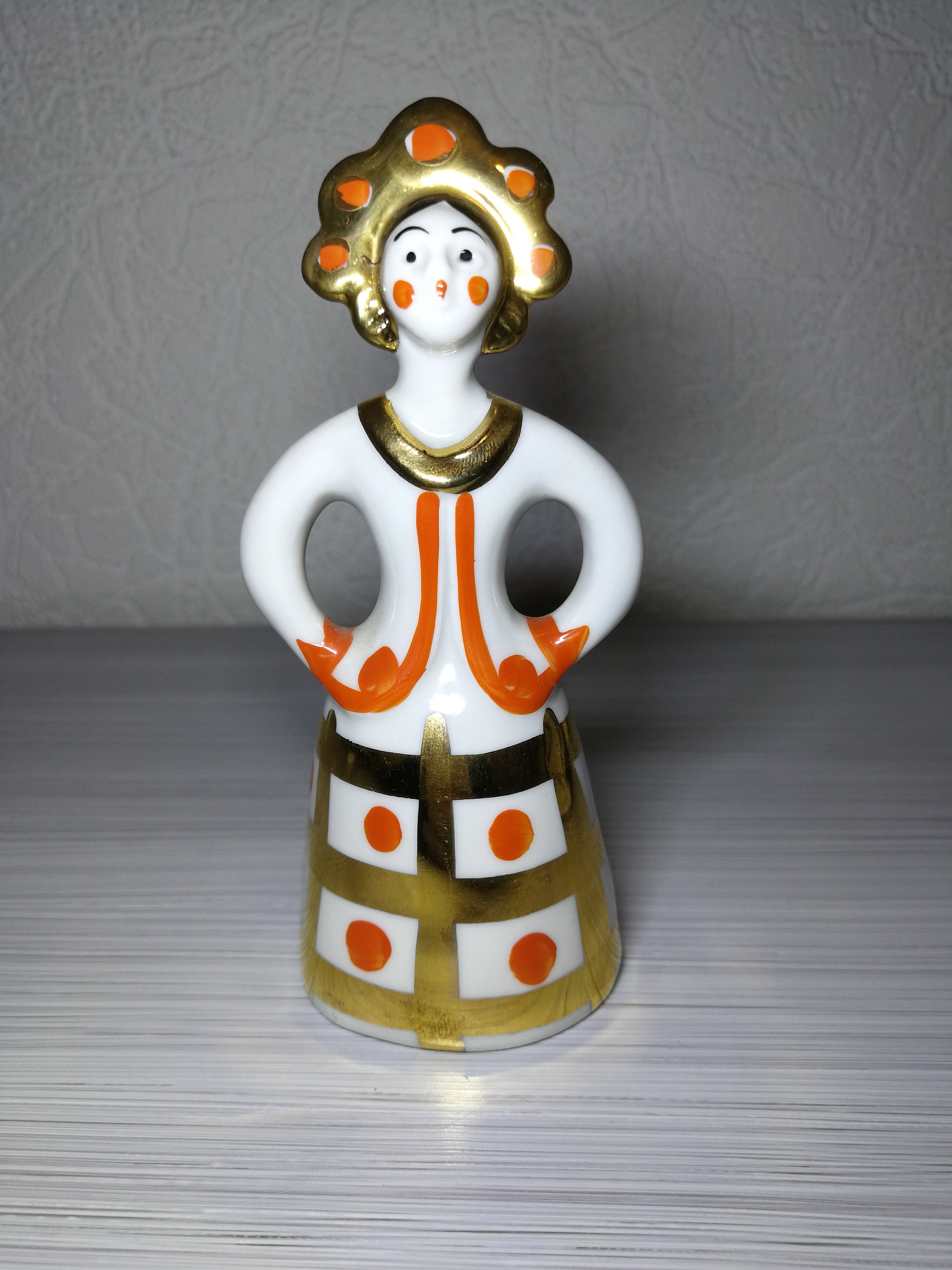 Dulevo Porcelain Figurine USSR Girl in Kokoshnik - Etsy