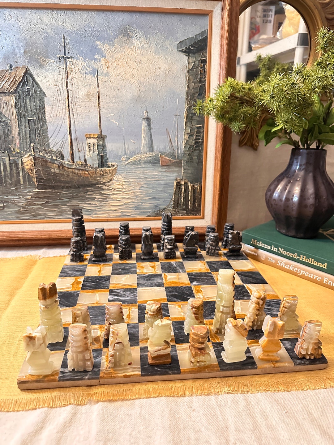 Vintage Onyx Aztec Chess Set Black and Tan Onyx Vintage Chess Set Black ...