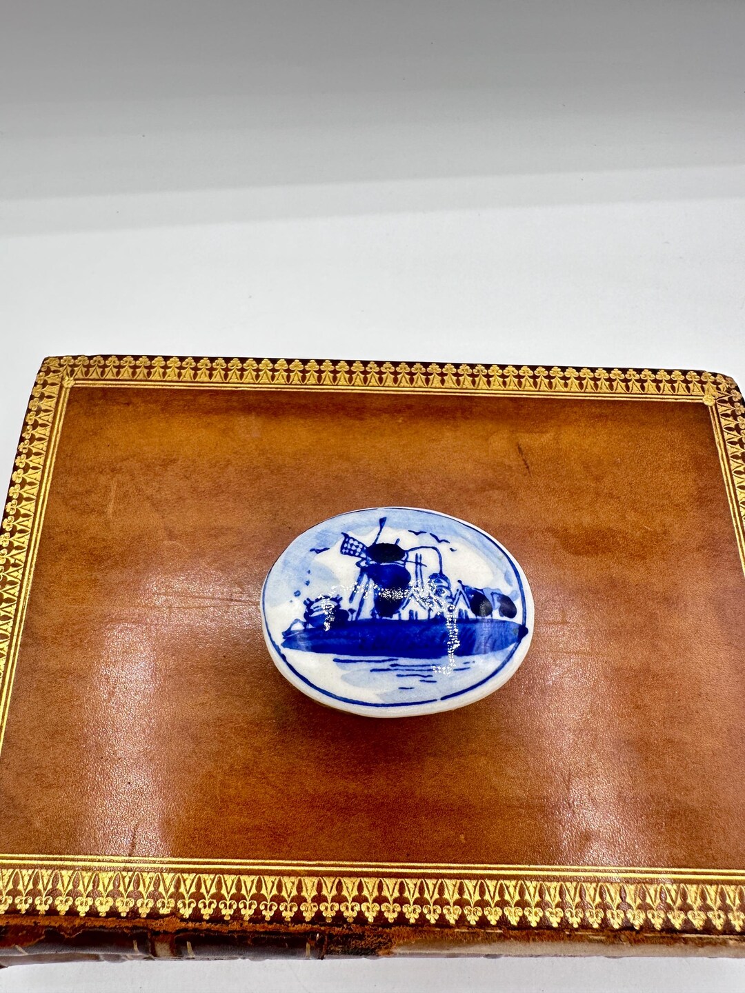 Vintage Holland Delft Trinket Box Holland Delft Pottery Boxcolorful ...