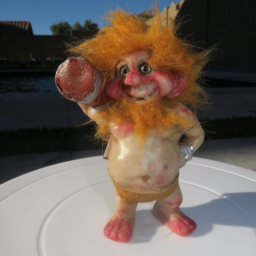 Duende Protector De Tus Dones Y Virtudes / Troll Protector of Your ...