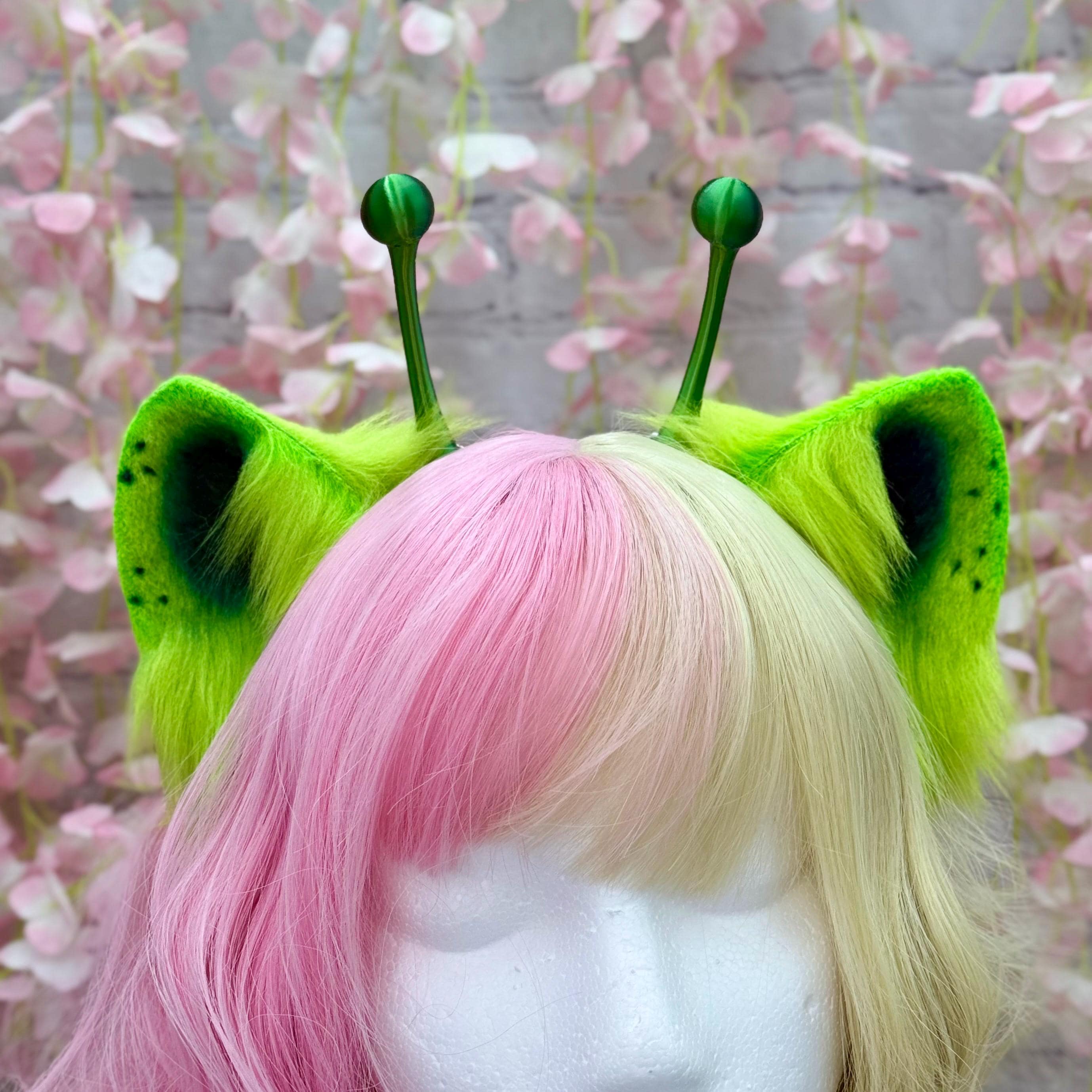 Alien Cat Ears Headband: Green & Blue Antenna Kemonomimi - Etsy