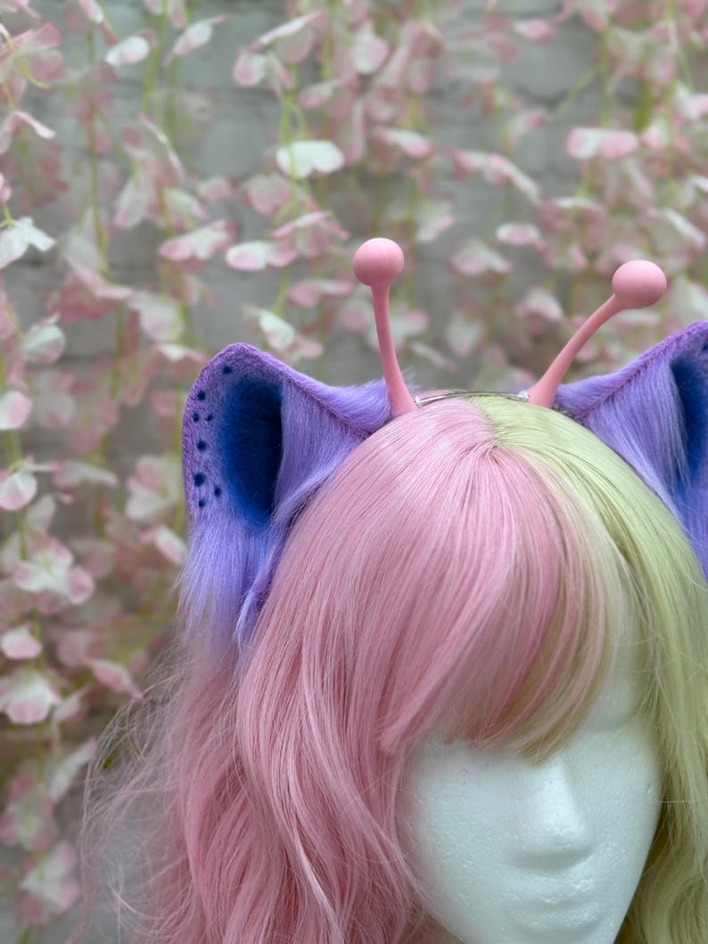Alien Cat Ears Headband: Light Purple & Pink Kemonomimi With UV Antenna ...