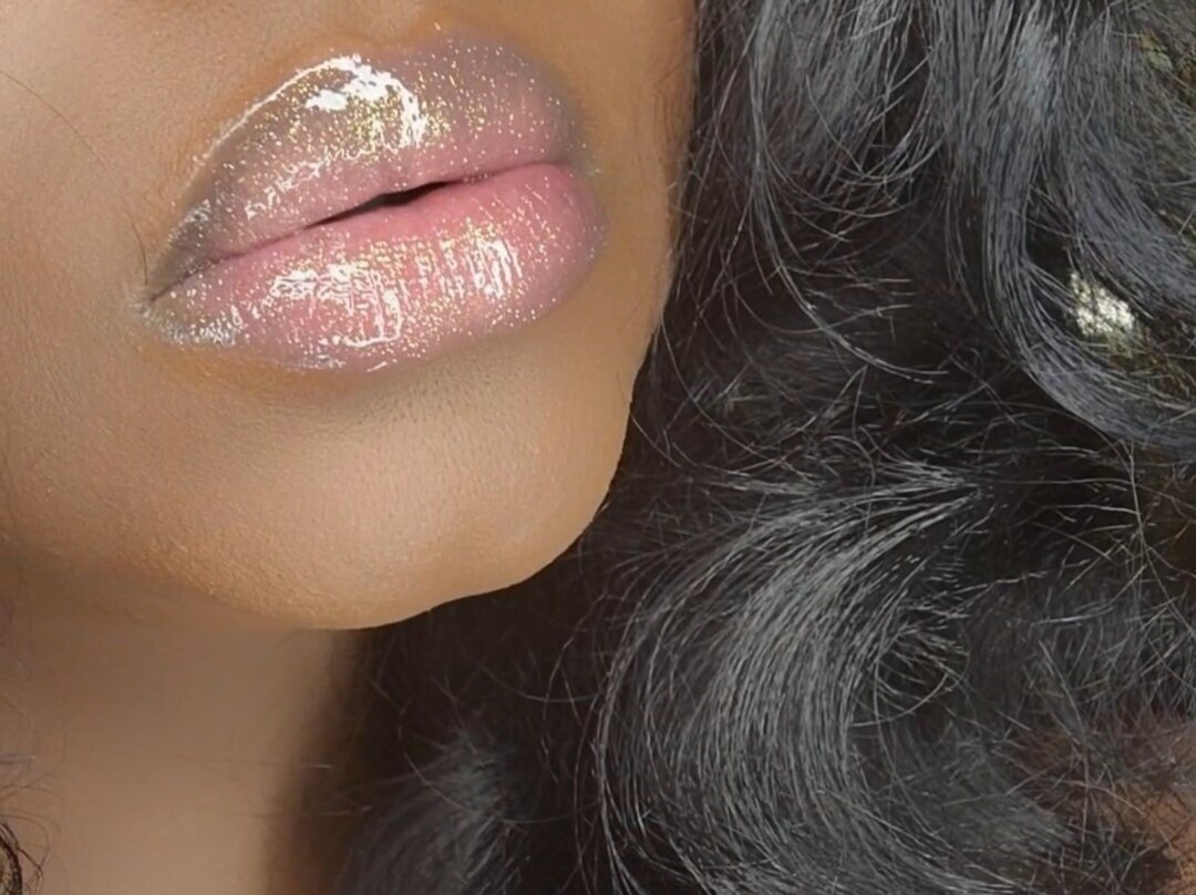 Angel Lip Gloss Moisturizing Glossy Hydrated Sparkle Shimmer Lips ...