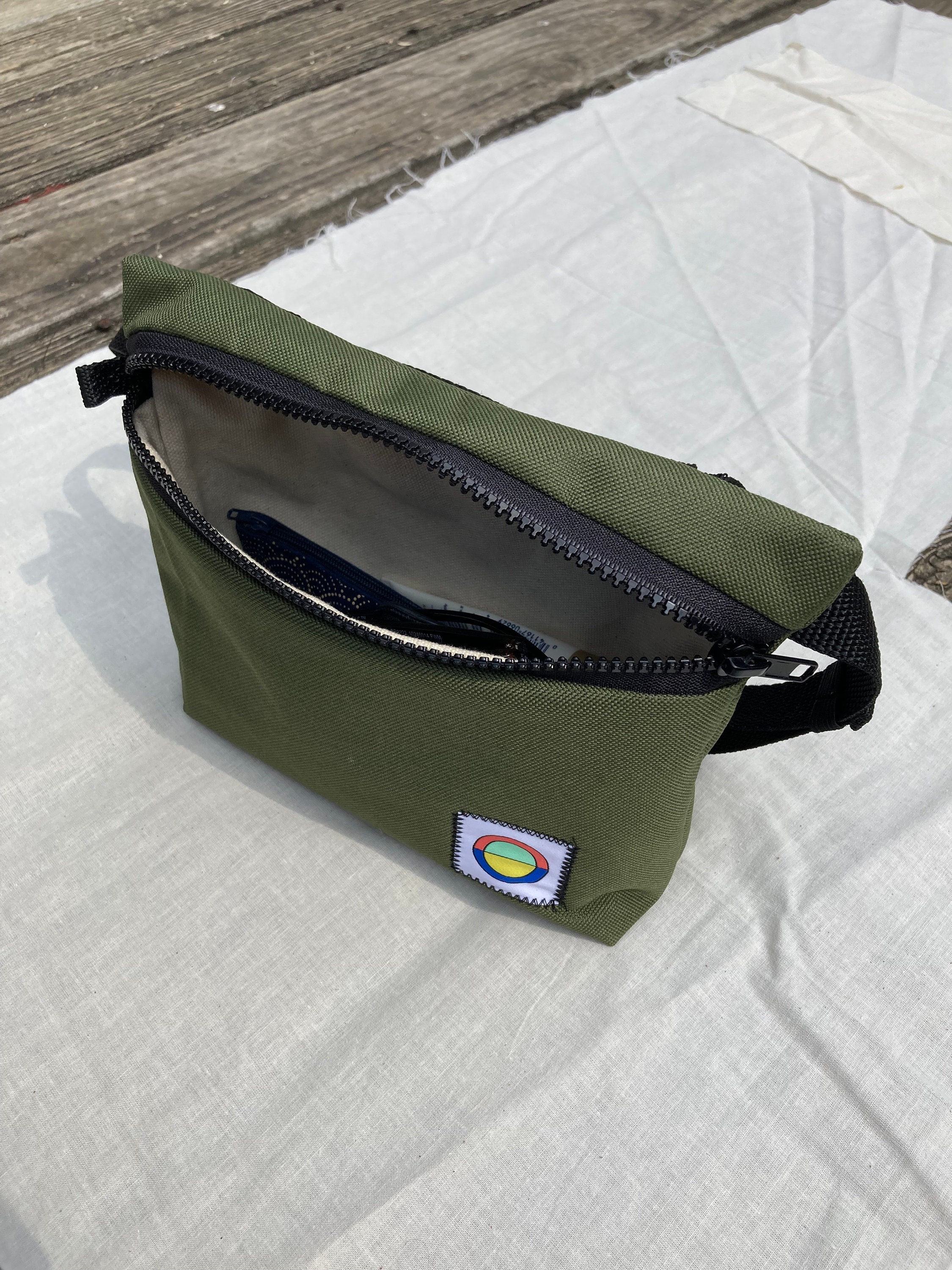 Essential Fanny Pouch - Low Profile Minimalist Fanny Pack for on the Go ...