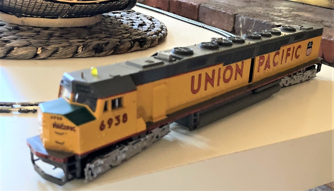 UP EMD DD40X Centennial Locomotive - Etsy