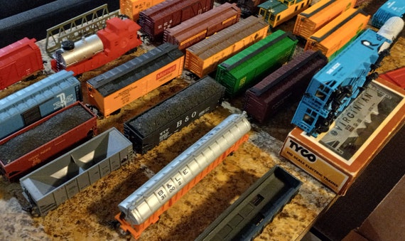 HO Scale Train Cars Various - Etsy