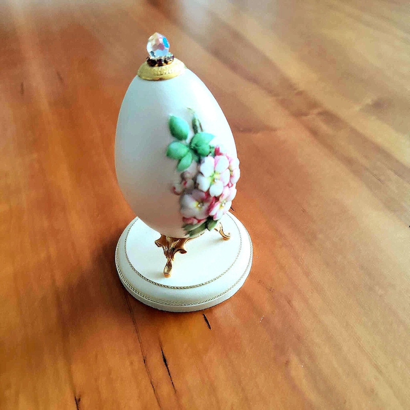 Goose With Eggs Figurine - Etsy UK