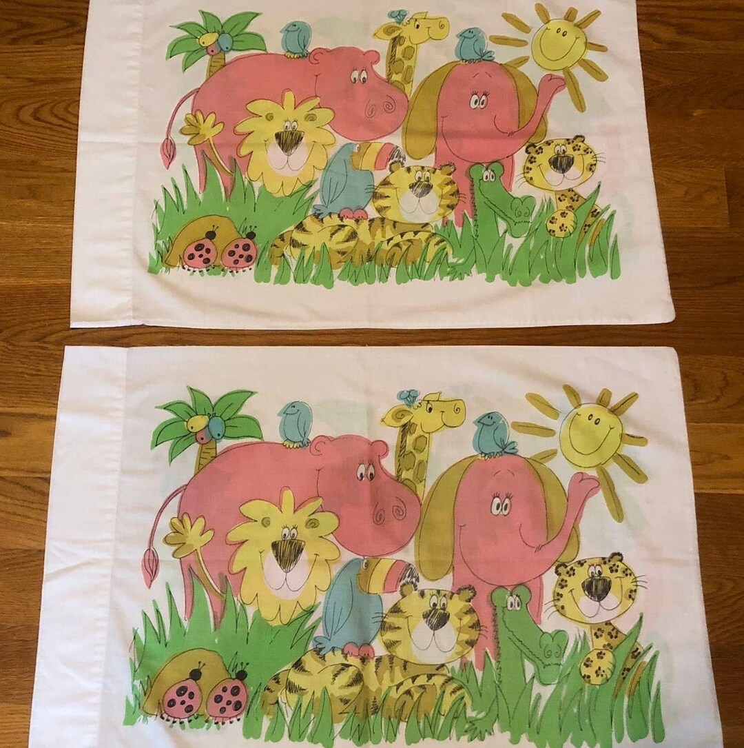 2 Vintage Marvelaire by Springmaid Pillowcases Animal Talk Whimsical ...