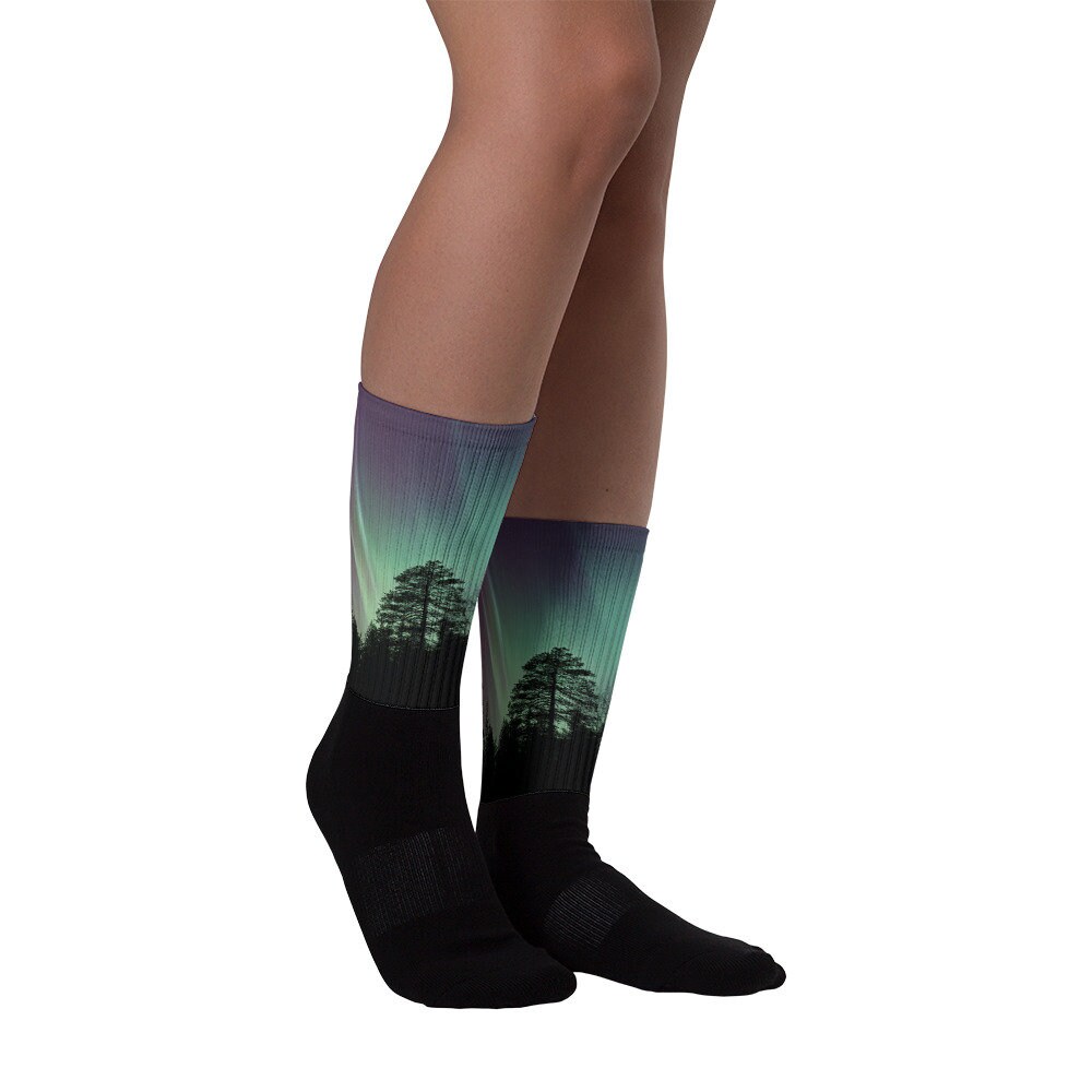Aurora Borealis Cushioned Bottom Socks, Nature Photography Print Socks ...