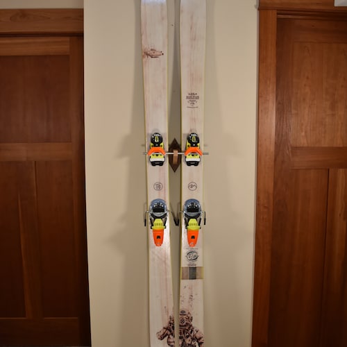 Ski Wall Mount Display - Etsy