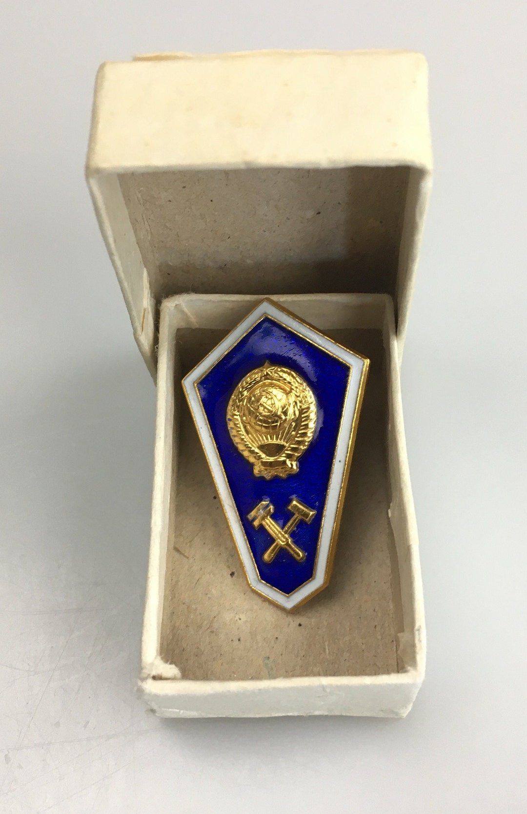 Vintage Original Soviet Distinctive Sign of Graduation From Technical ...