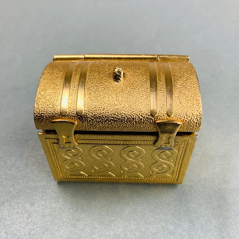 Gold Treasure Chest - Etsy