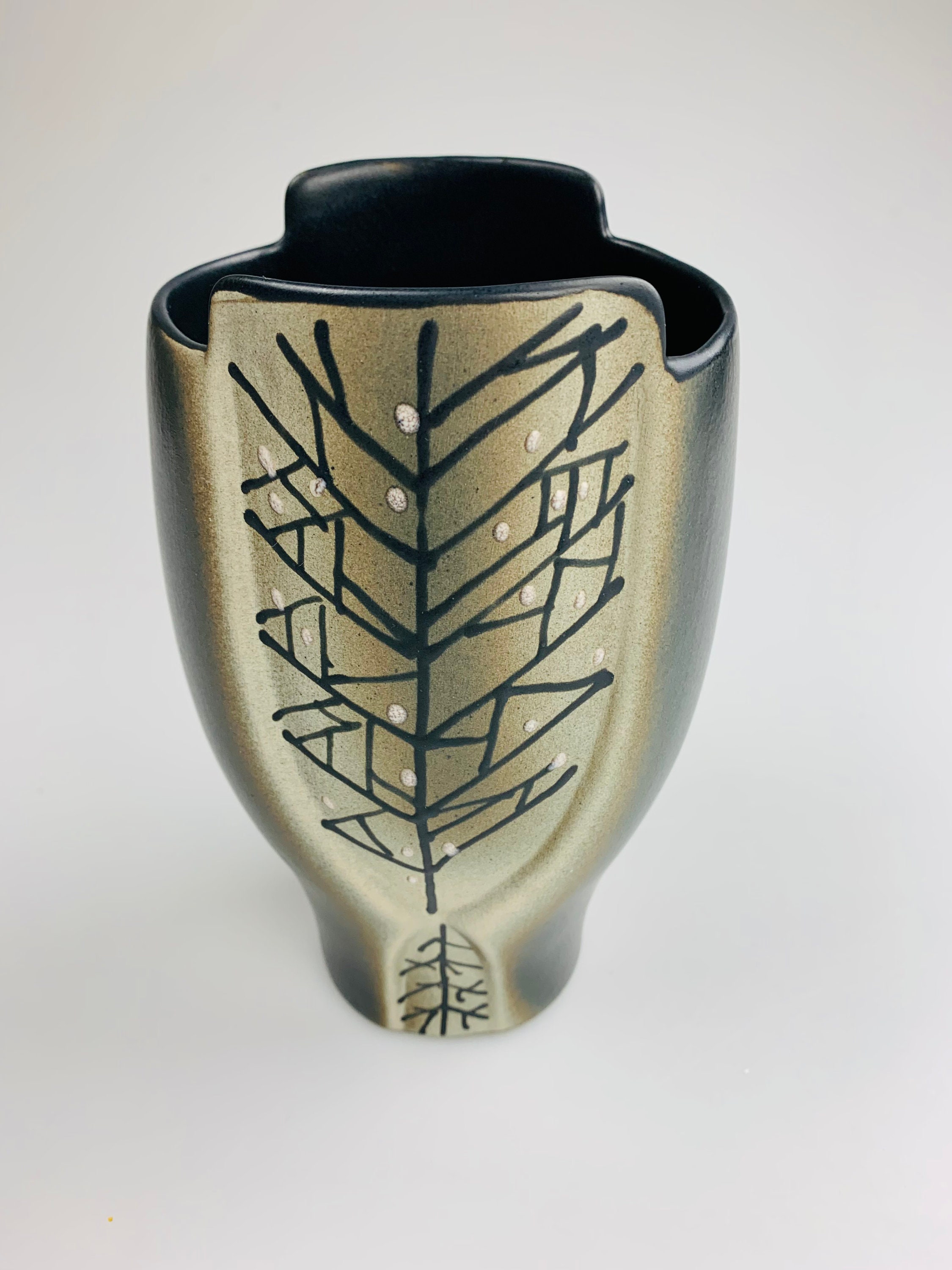 Home & Living Vases Modern ceramic vase Abstract design vase Hand ...