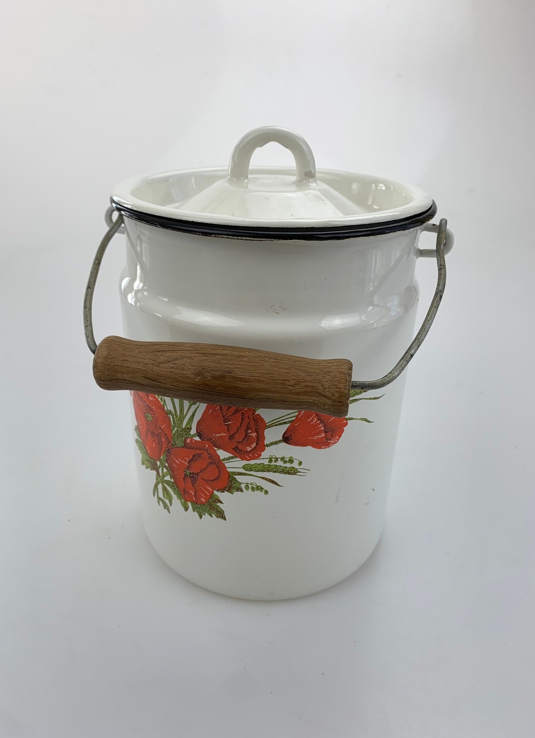 Vintage White Enamel Milk Can With Lid Soviet Era Milk Pail With Red ...