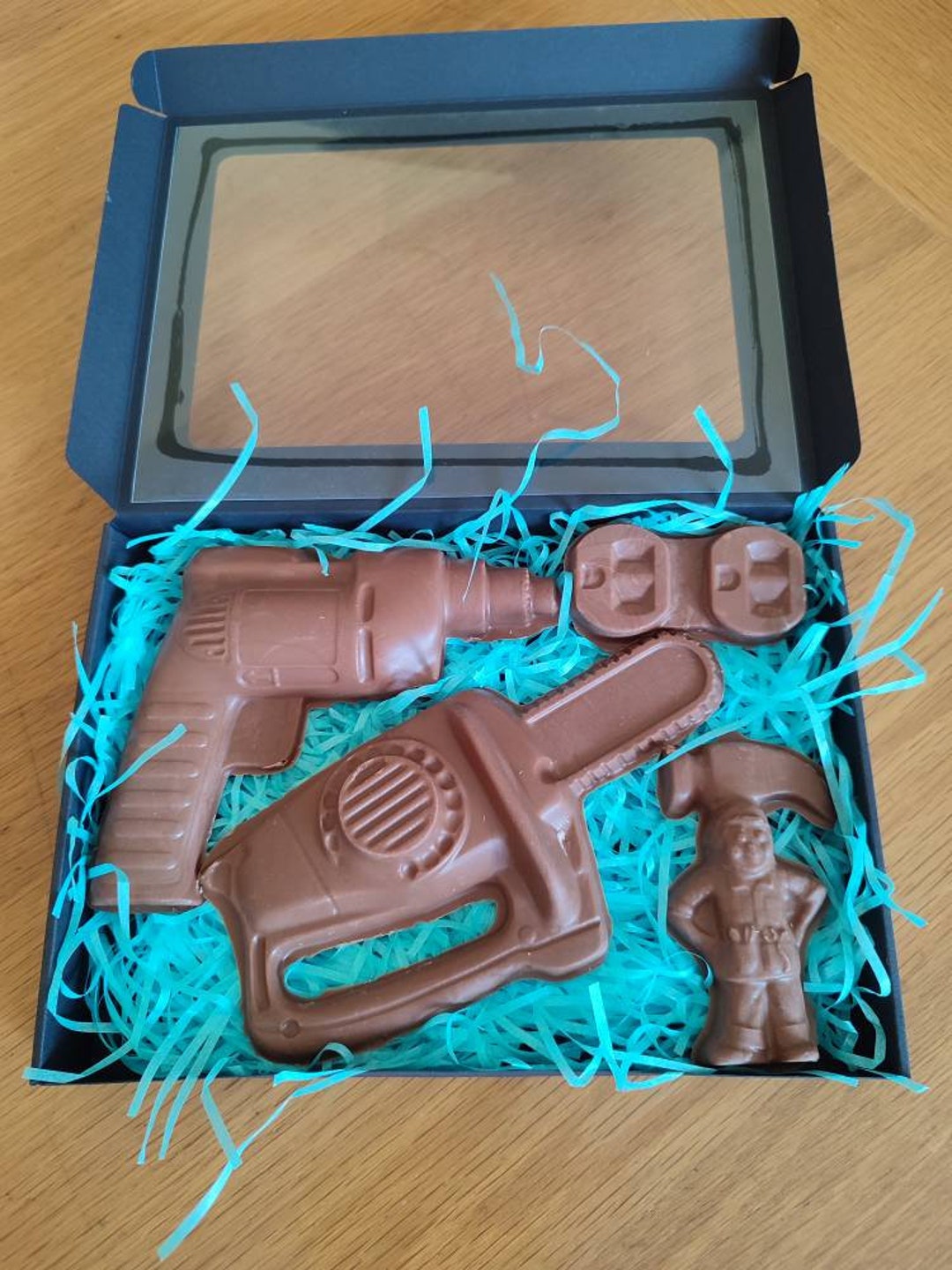 Chocolate Power Tools, Chainsaw, Drill, Hammer, Socket, Edible Tools ...