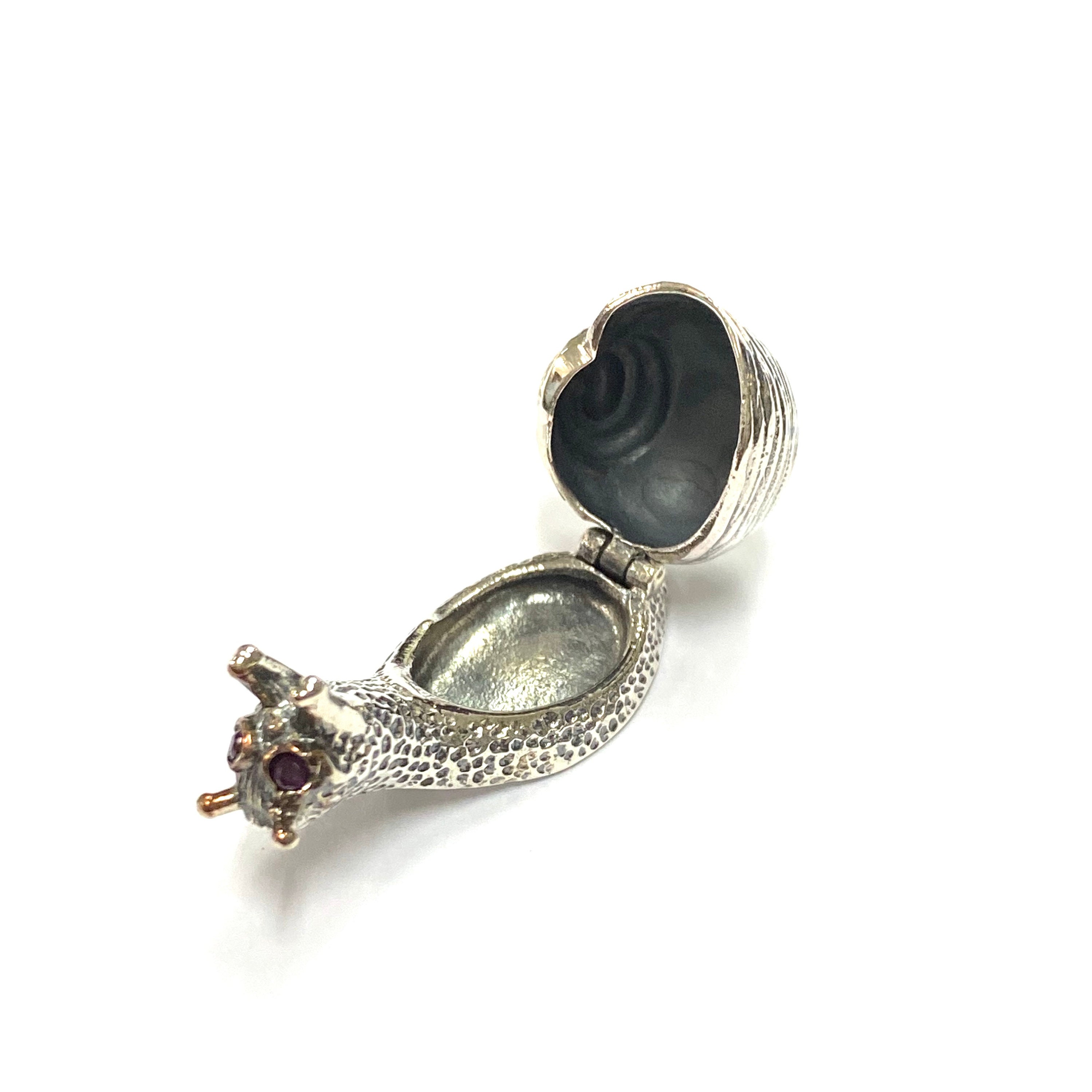 Collectible Victorian Style Snail Pill Snuff Box Figurine With | Etsy