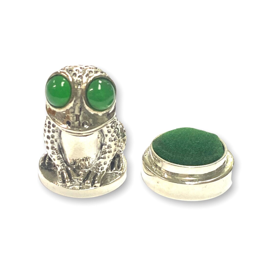 Victorian Style Frog With Emerald Eyes Sewing Thimble and Pin Cushion ...