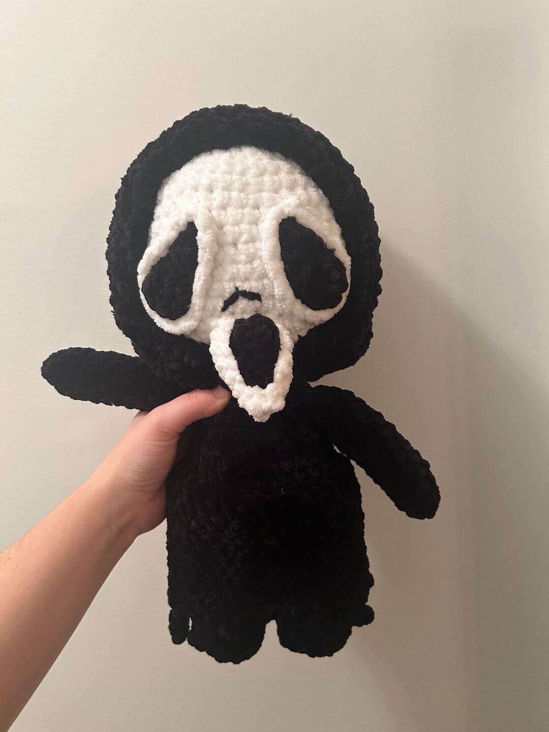 Crochet Scream Slasher Plushie: Cuddly Horror Doll - Etsy