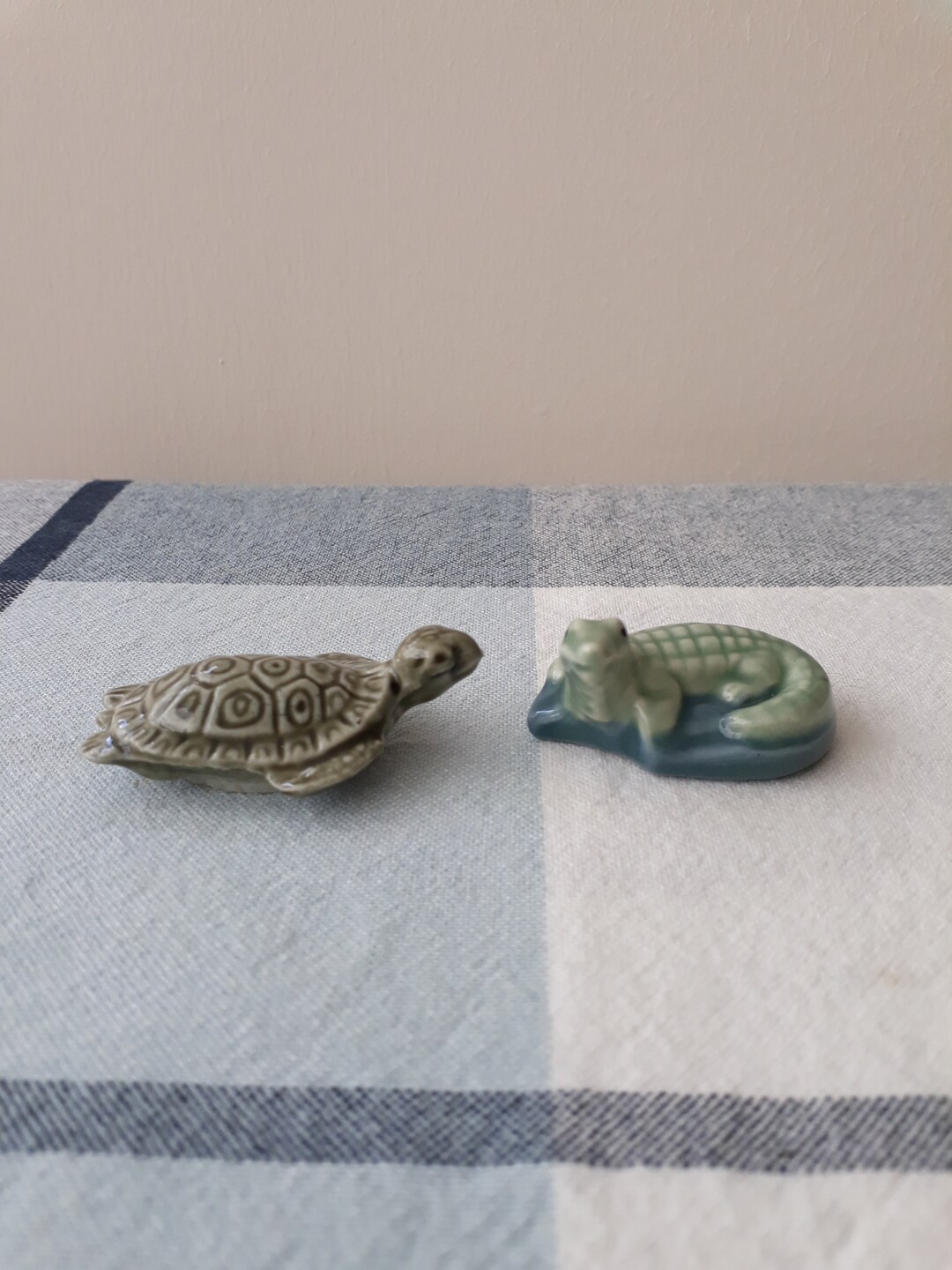 Wade Whimsies Turtle & Crocodile: Turtle, english Whimsies, Set Nine ...