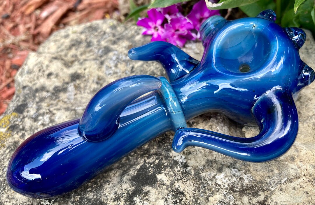 Fancy Blue Dragon Claw Glass Pipe, Glass Pipe, Pipes, Blue Pipe, Dragon ...
