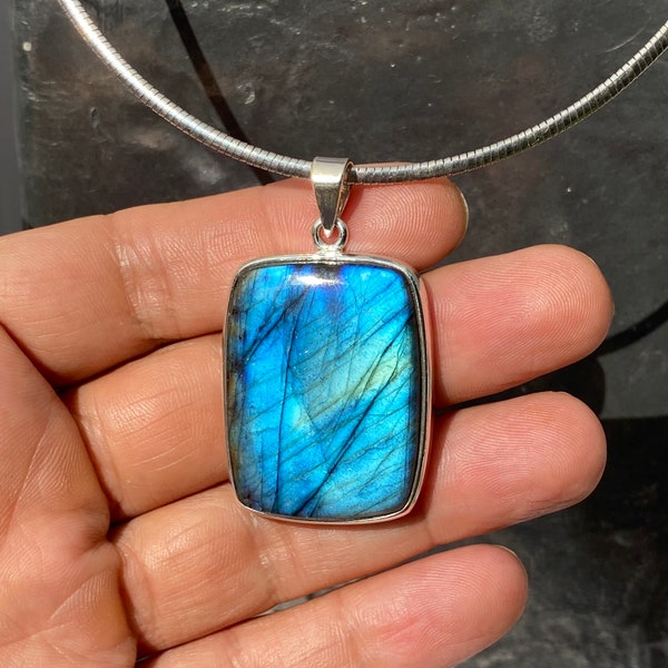 Labradorite Pendant - Etsy