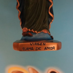 Estatua De La Virgen - Llama De Amor - Virgin Mary Statue - Catholic ...