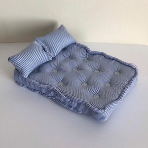 Miniature Dollhouse 1:12 Scale Full Size New Blue Striped Mattress With ...
