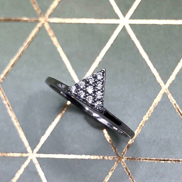 Silver Pyramid Ring - Etsy