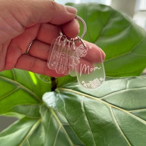 Custom Mom Keychain / Keychain With Names / Mother's Day Gift / Mother ...