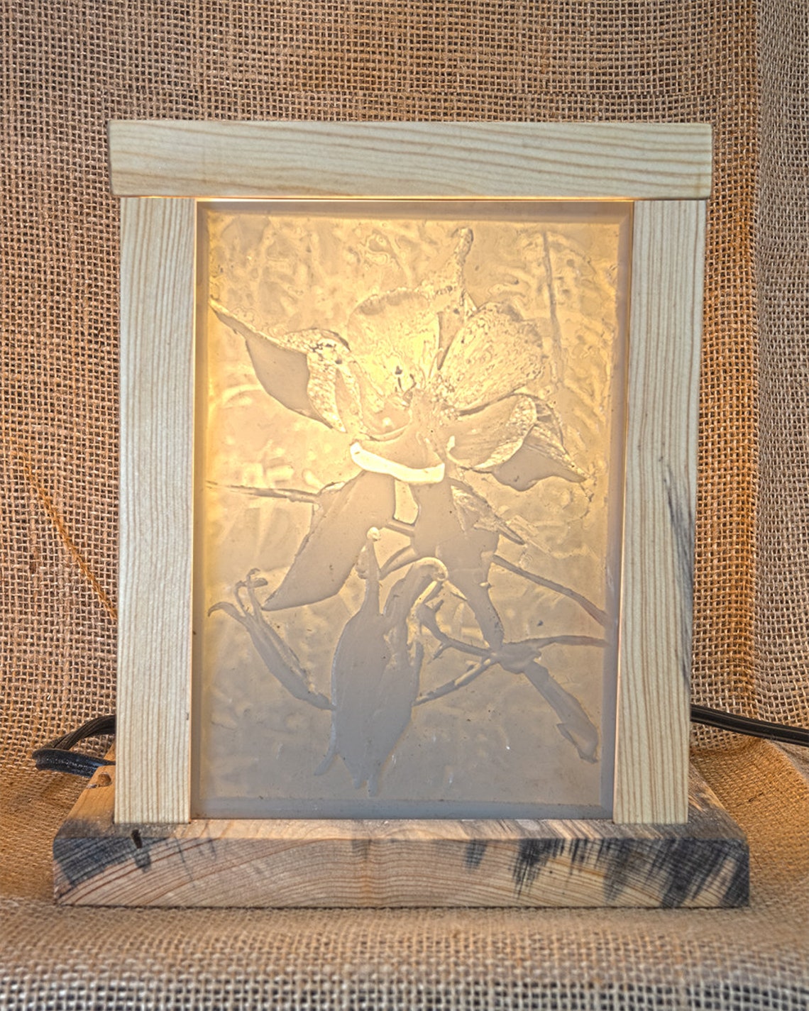 Lithophane Light, Columbine Wildflower Lantern, 01 - Etsy