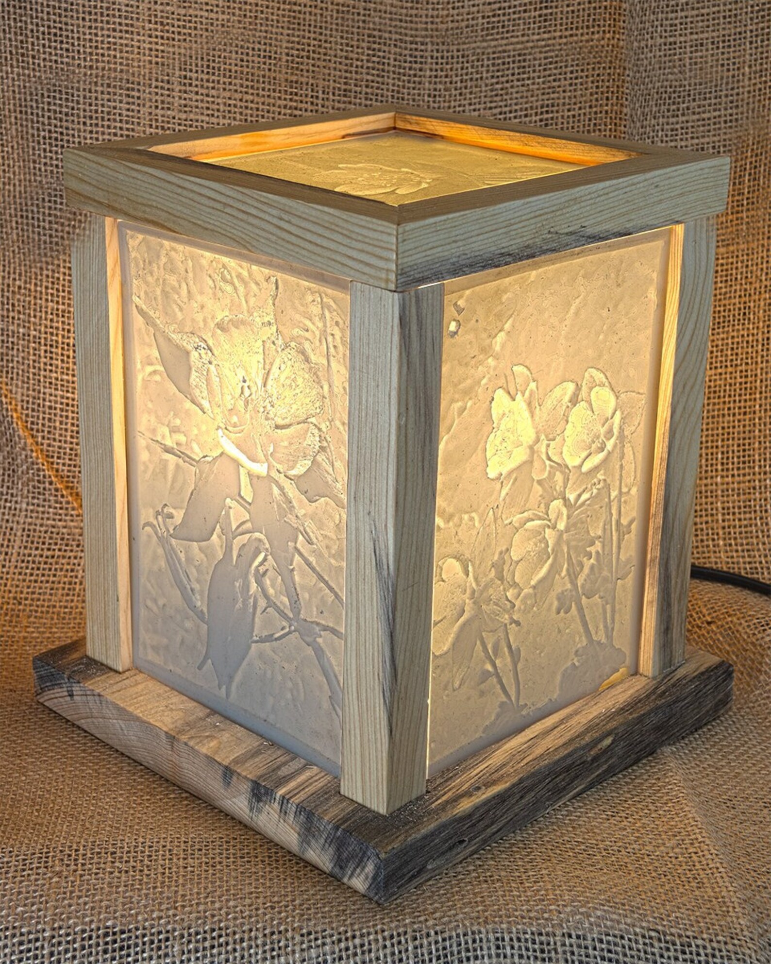 Lithophane Light, Columbine Wildflower Lantern, 01 - Etsy