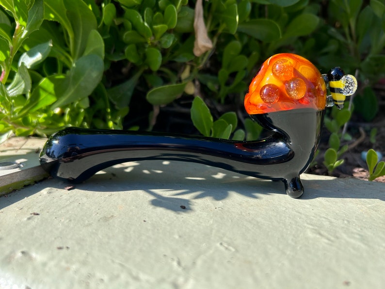 TOBACCO GLASS 6” Honeycomb Sherlock Glass Pipe With Bumblebee Critter ...
