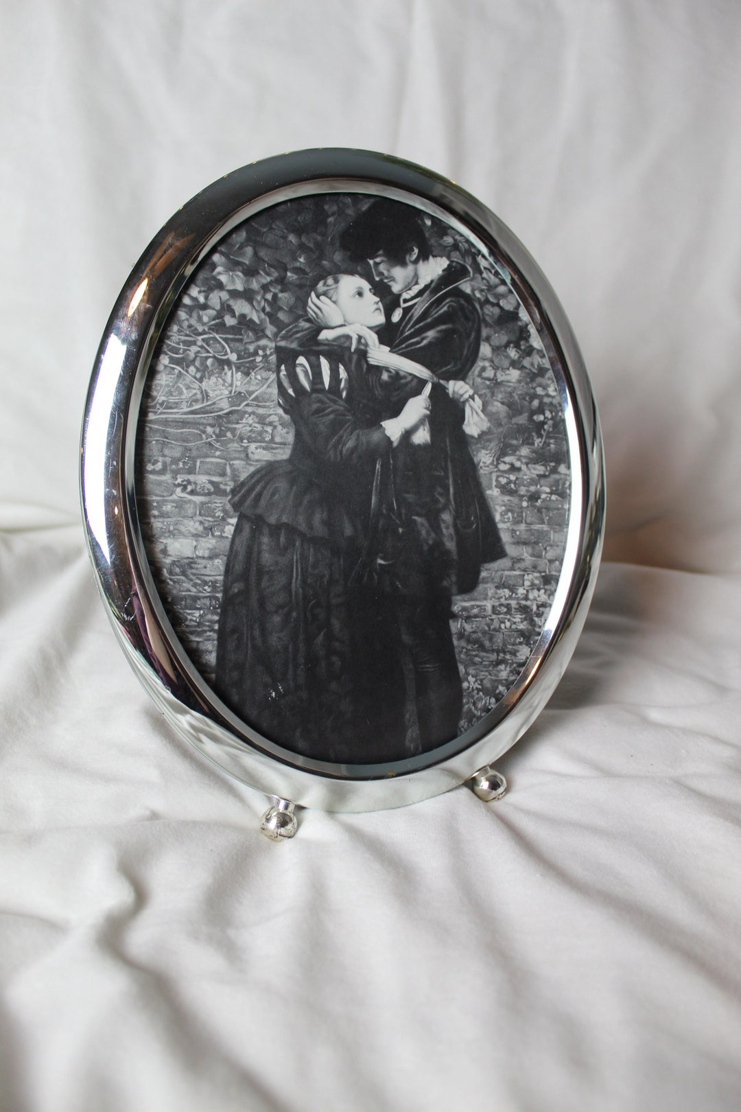 Vintage Silver Toned Oval Frame - Etsy