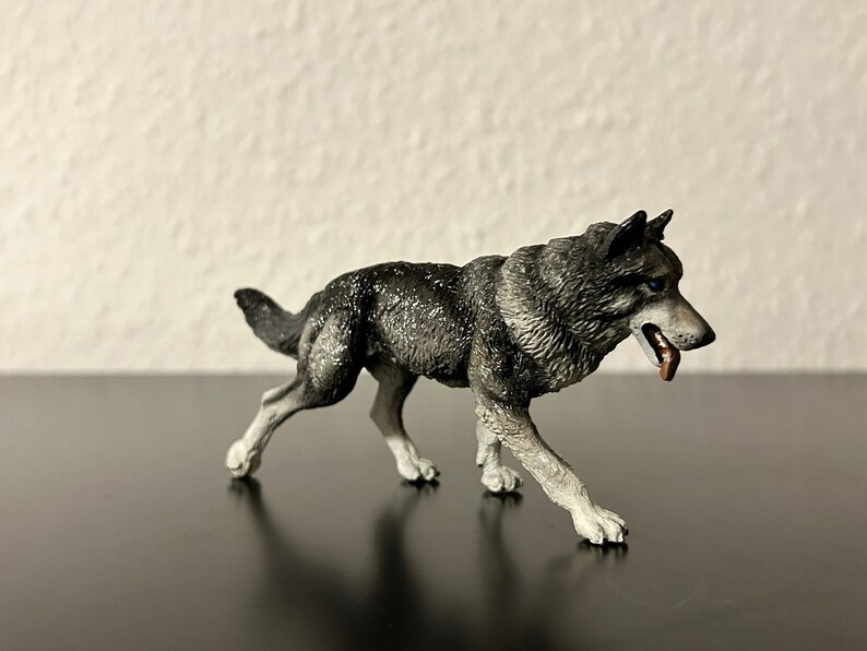 Custom Dog Figure Husky Sled Dog Customized Repaint Papo Wolf - Etsy