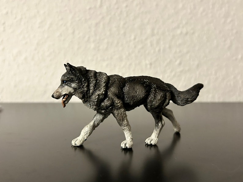 Custom Dog Figure Husky Sled Dog Customized Repaint Papo Wolf - Etsy