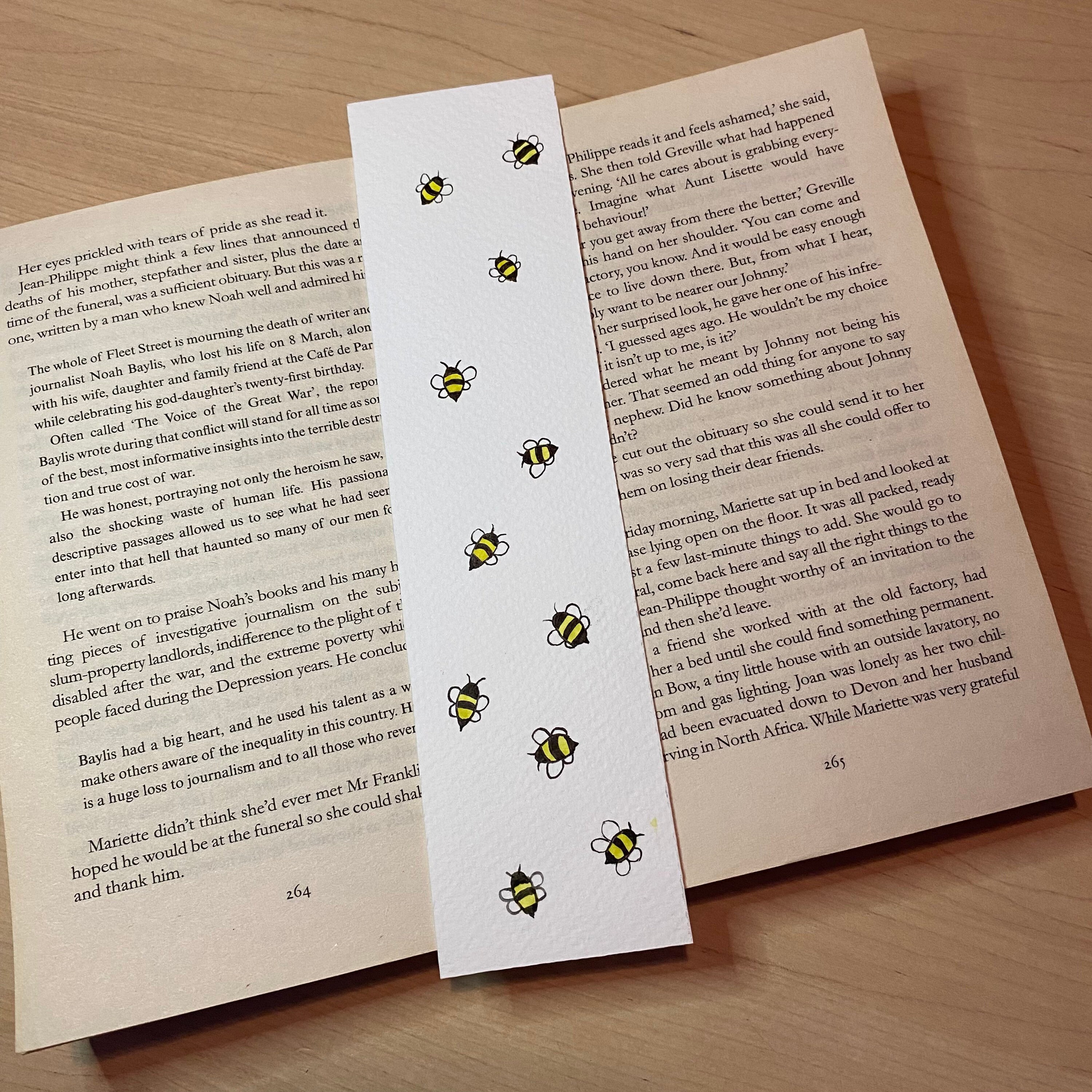 Bumble Bee Bookmark Hand Painted Watercolour, Hand Made. Gift Idea ...