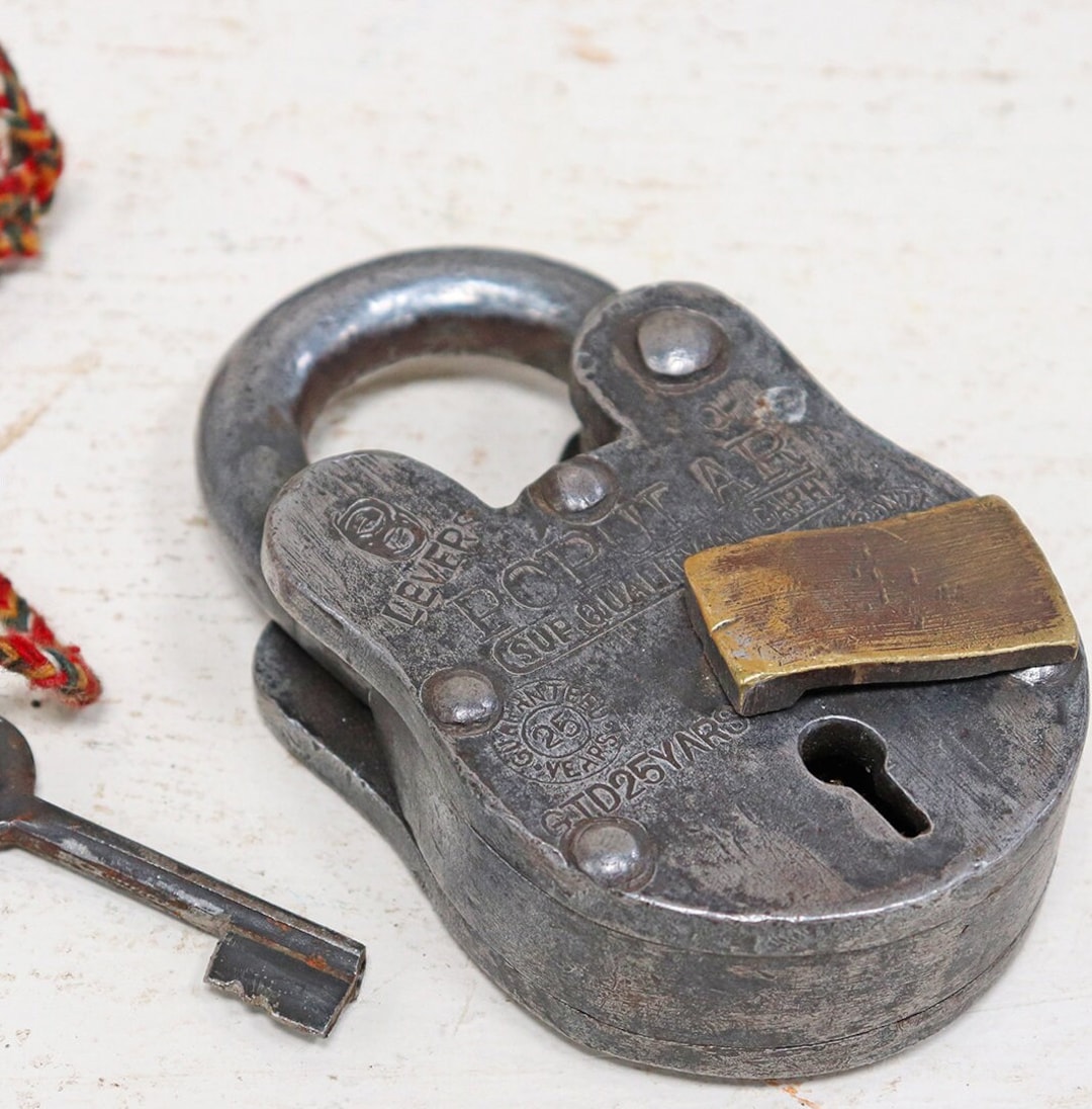 Premium Large Old Iron Padlock - Etsy