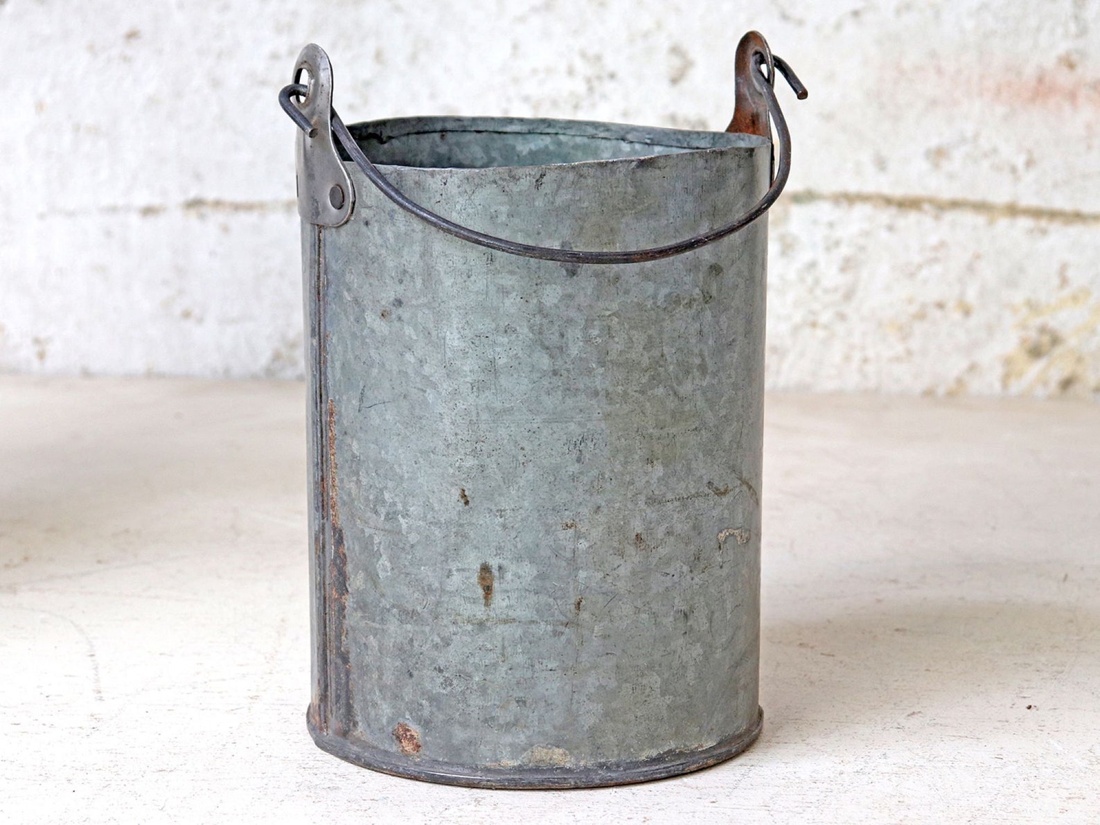 Vintage Upcycled Metal Bucket - Etsy