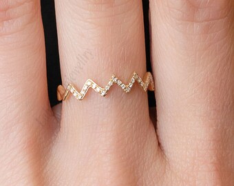 Diamond Zig Zag Ring - Etsy