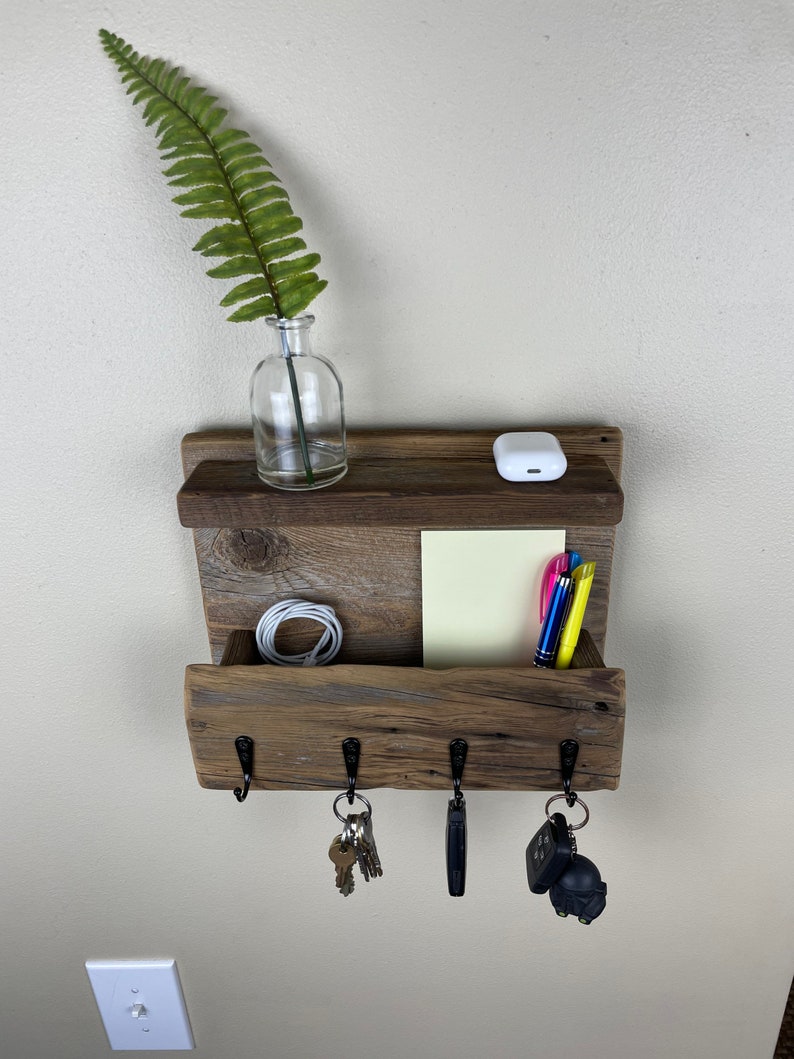 Reclaimed Barnwood Key Rack & Organizer. Entryway Organization - Etsy