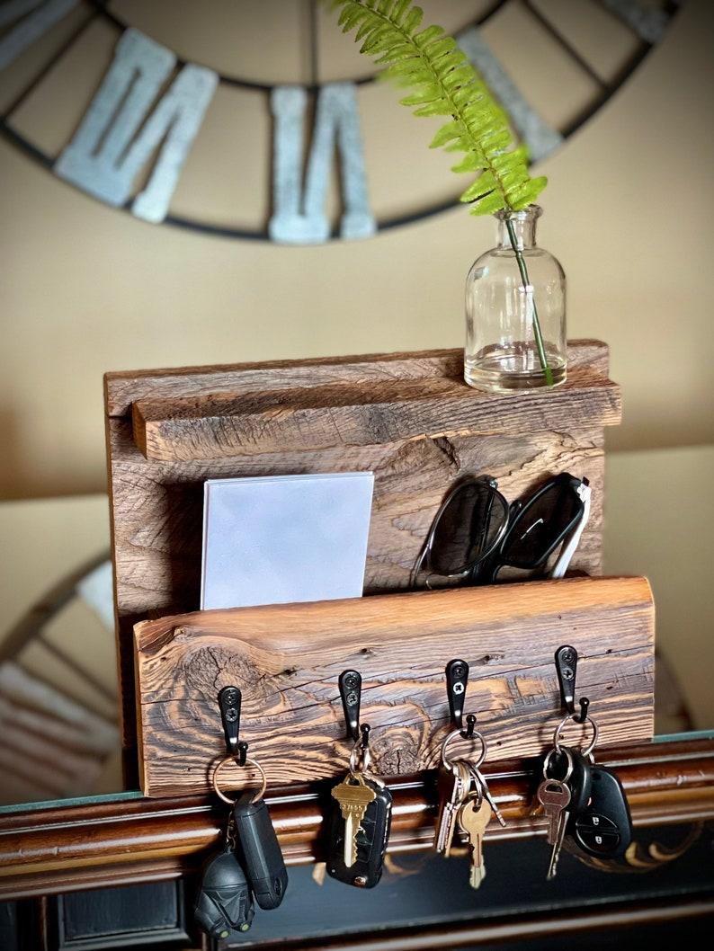Reclaimed Barnwood Key Rack & Organizer. Entryway Organization - Etsy