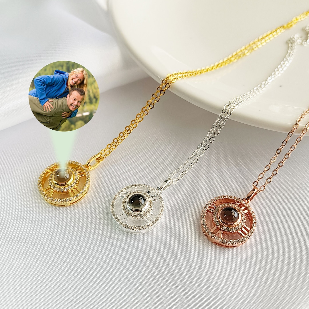 Custom Projection Photo Necklace•projection Necklace•personalized Photo ...