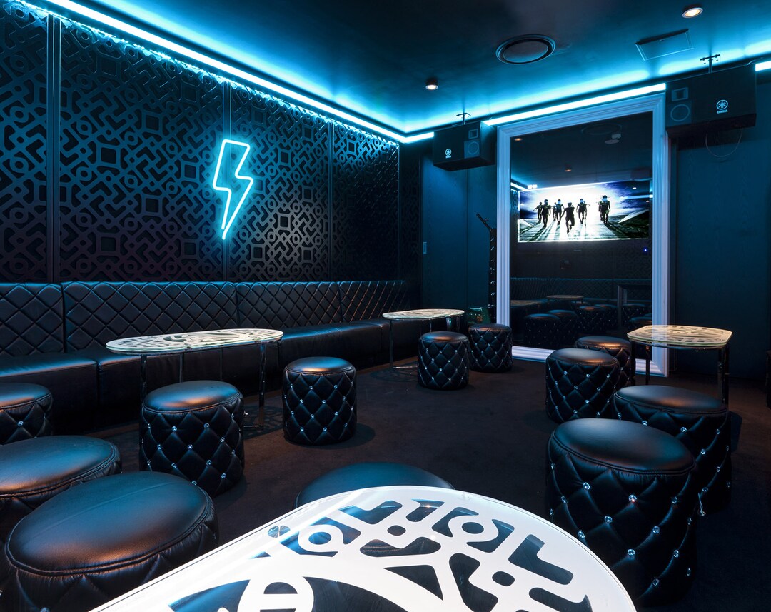 Lightning LED Neon Sign Cute Thunder Design Home LED Decor Custom Neon ...