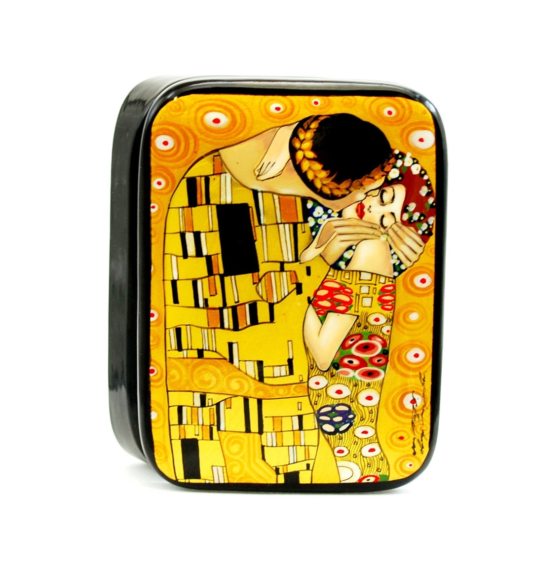 Lacguer Box Art Style / Copy Gustav Klimt / the Kiss / Miniature ...