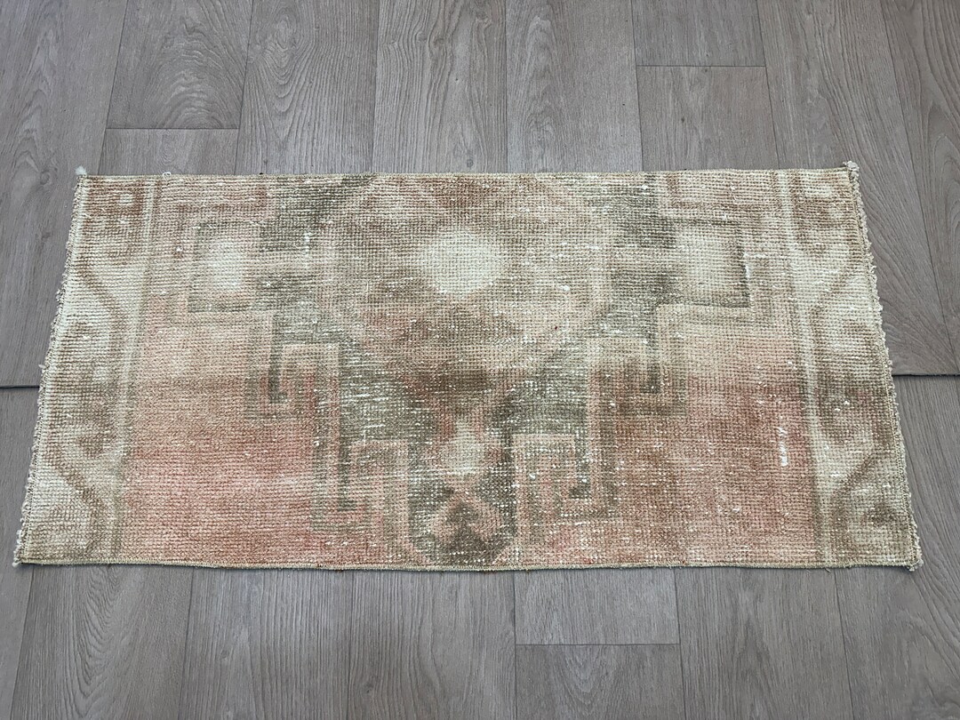 Cut Rug Vintage Small Door Math Rug Anatolian Vintage Door Math Rug 22 ...