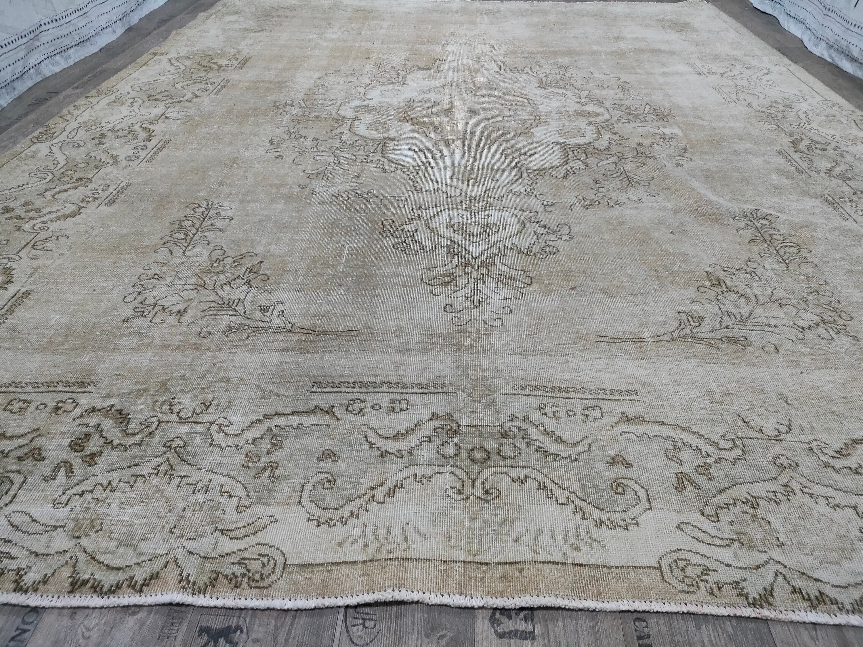 Cream Neutral Oversize 60 Years Turkish Palace Area Rug - Etsy