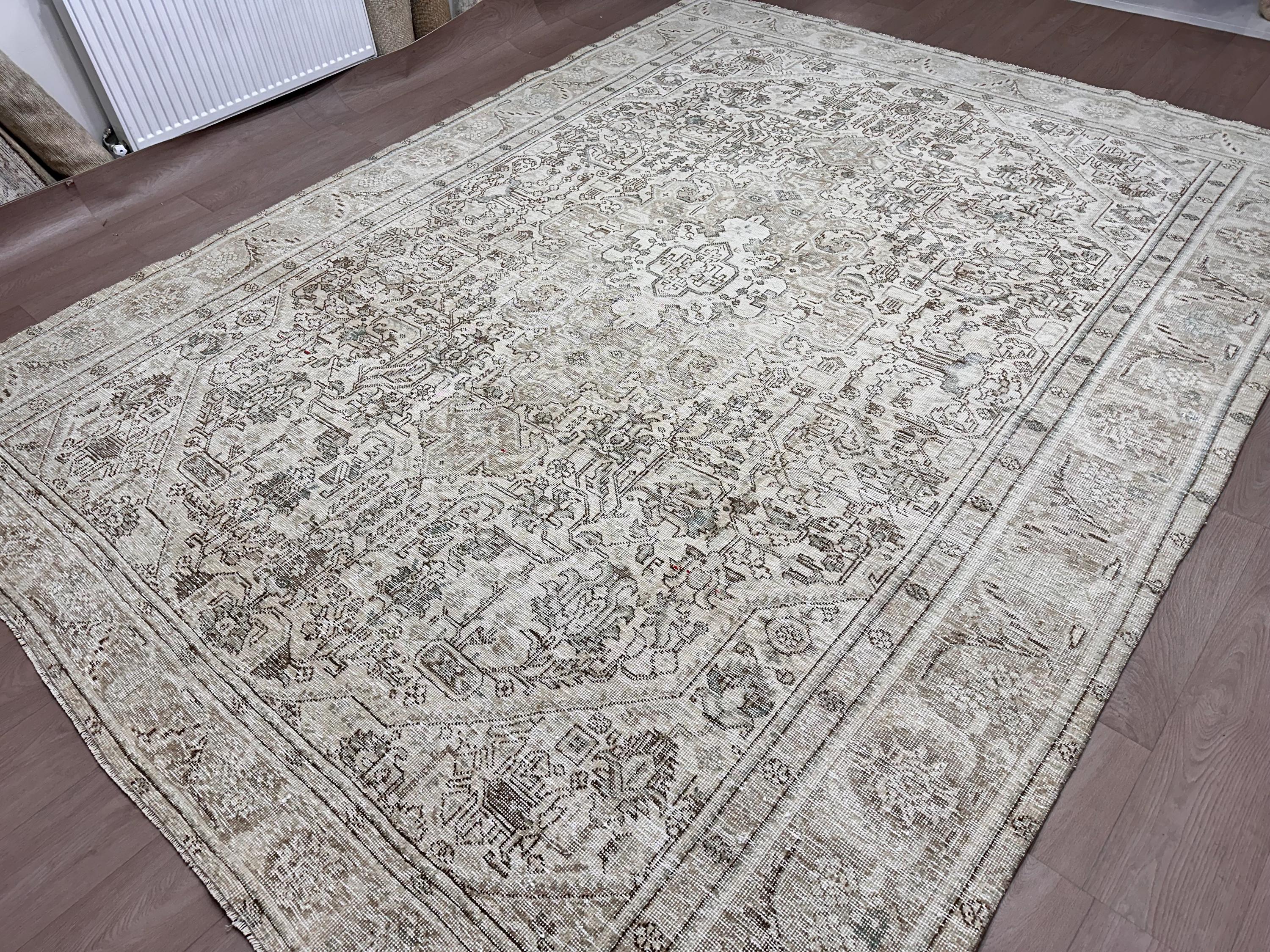 9x12 Feet Large Rug Neutral Vintage Oversize Hand Knotted Wool Area Rug ...