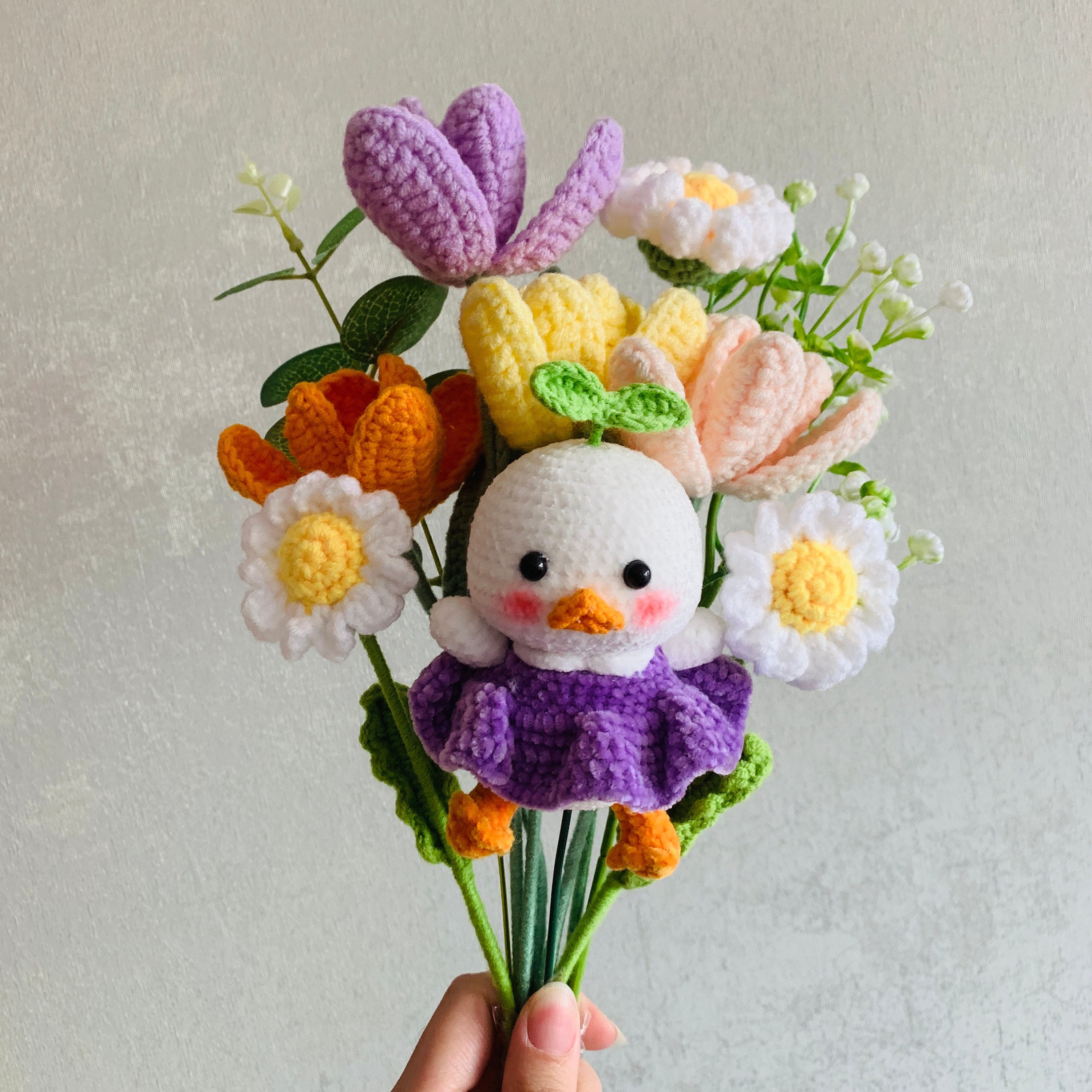 Crochet Flowers, Duck With Grass Tulip Daisy Flower Ornaments, Cute A ...