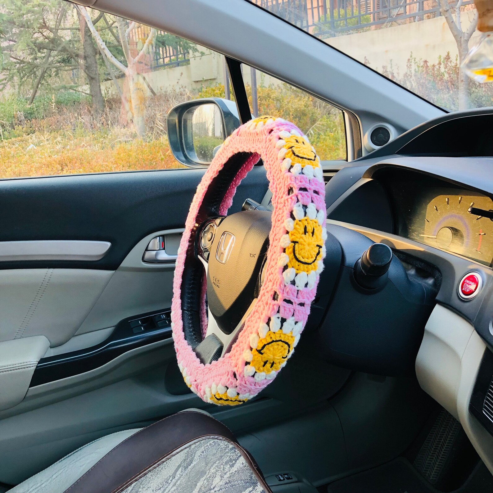Steering Wheel Cover for Women, Crochet Cute Smiley Face Flower Seat ...